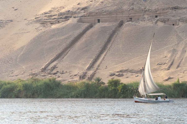 Excursión en faluca por el río Nilo en Asuán o Luxor