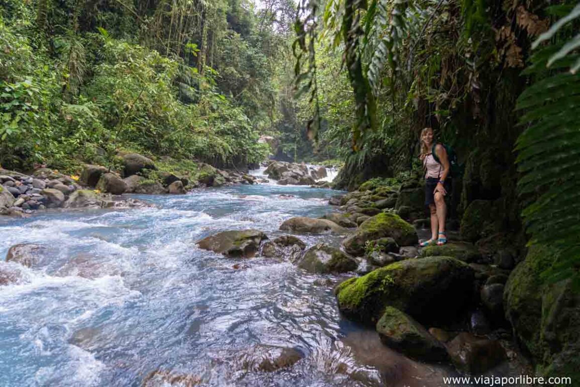 Ruta a las Blue Falls o cascadas azules de Costa Rica